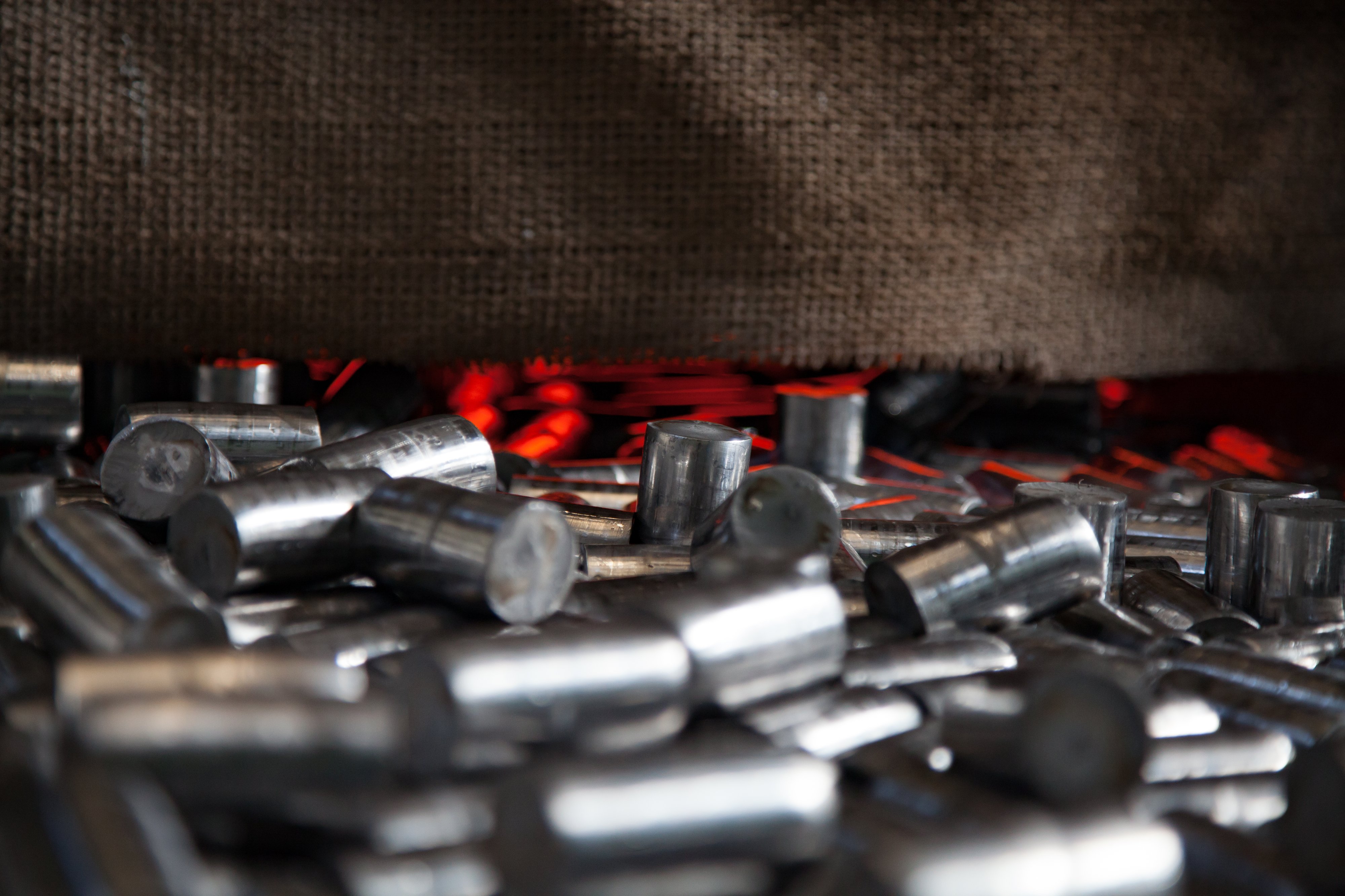 Fastener cleaning and finishing